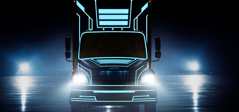 Freightliner eM2 Electric Truck | Freightliner Northwest