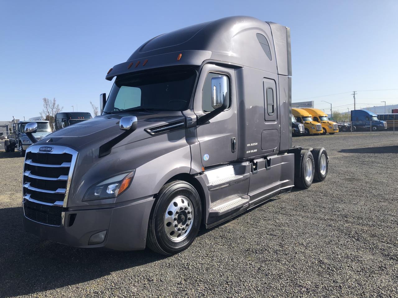 Truck Details - Freightliner Northwest