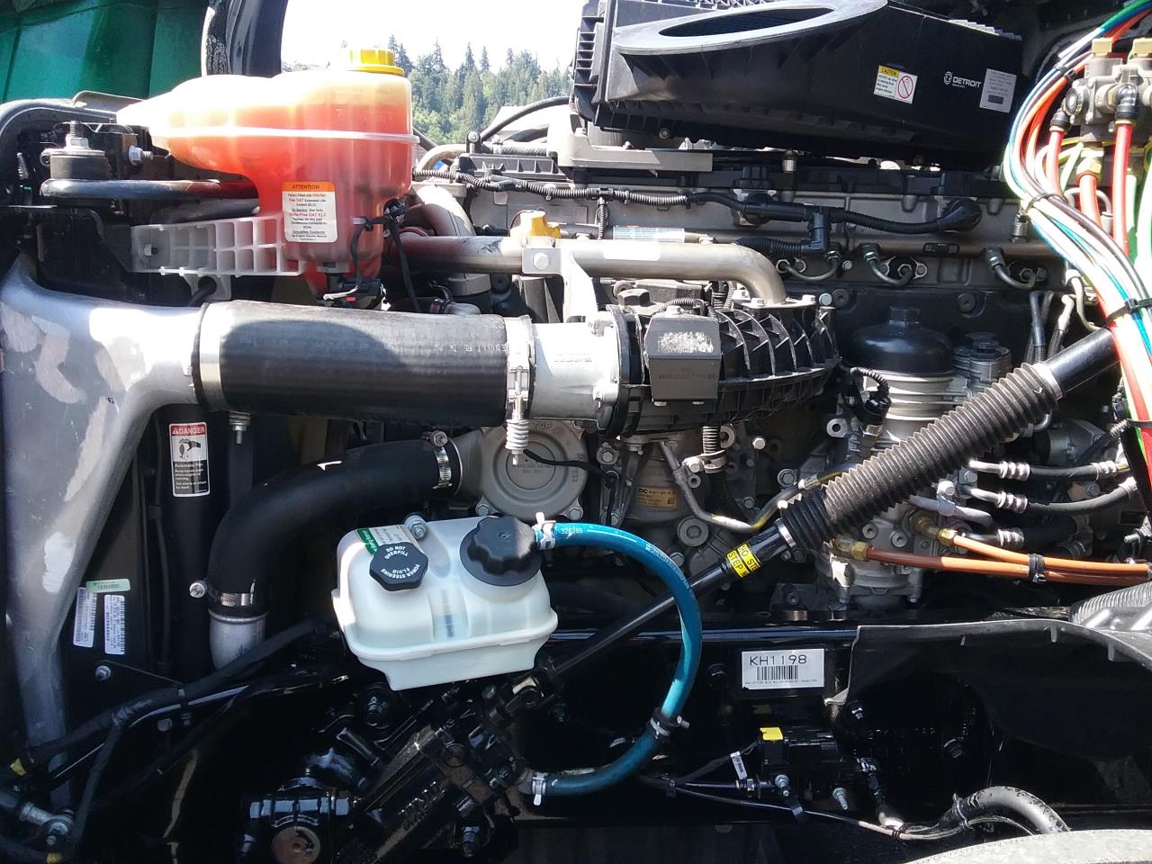 Truck Details - Freightliner Northwest