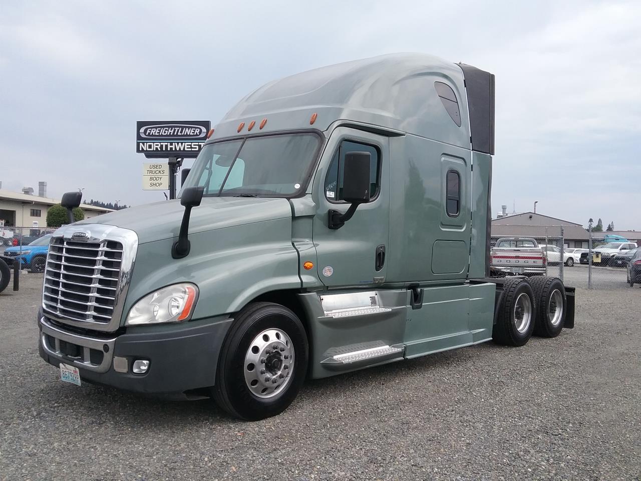 Truck Details - Freightliner Northwest
