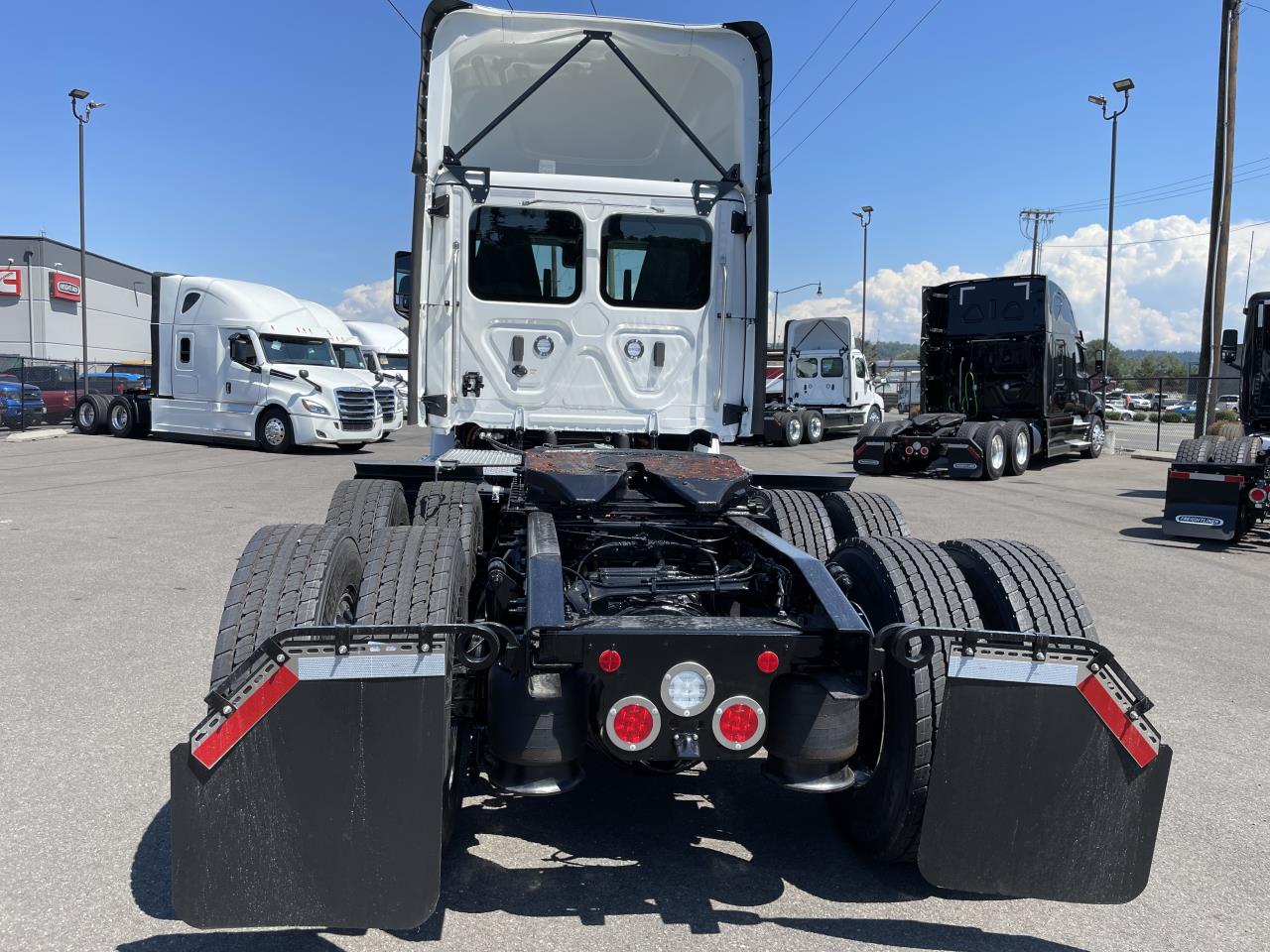 Truck Details - Freightliner Northwest