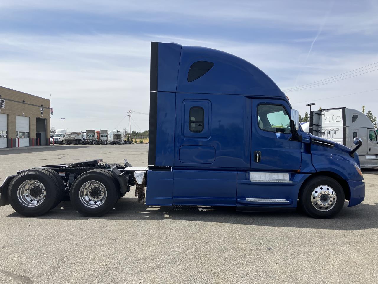 Truck Details - Freightliner Northwest