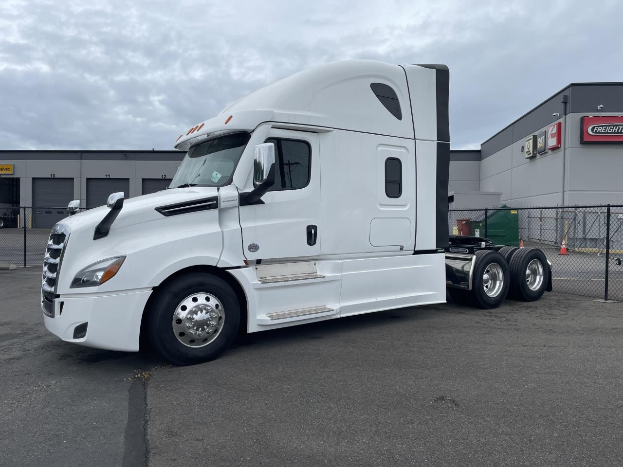 New Truck Inventory - Freightliner Northwest