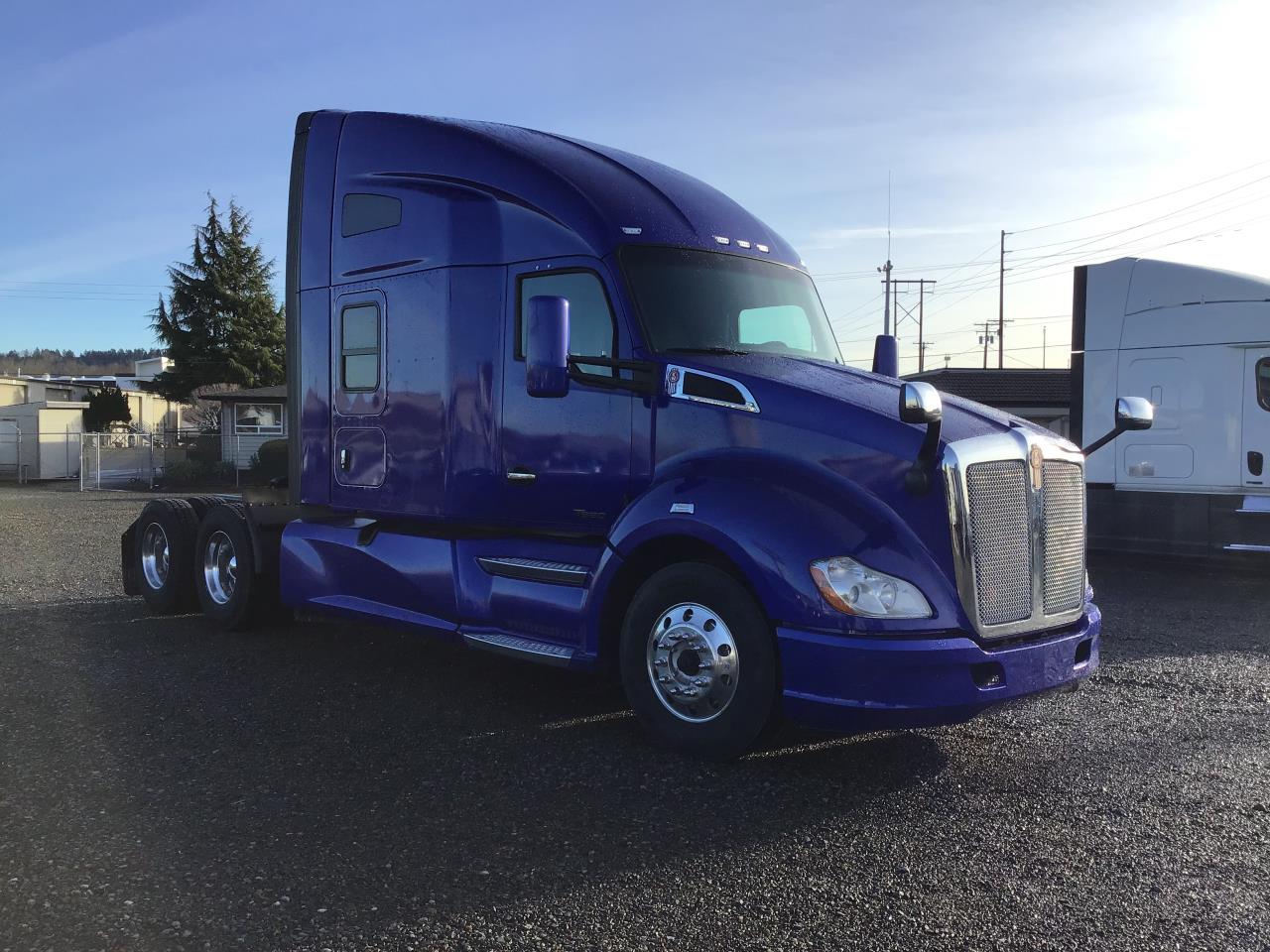 Truck Details - Freightliner Northwest