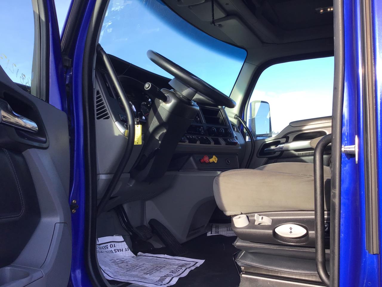 Truck Details - Freightliner Northwest