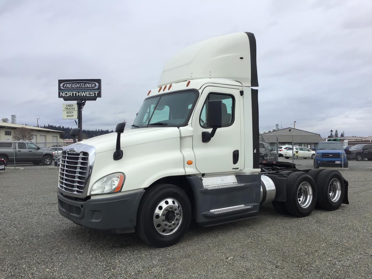 Truck Details - Freightliner Northwest