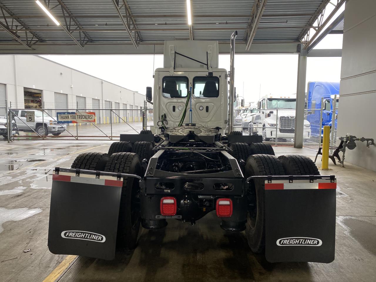 Truck Details - Freightliner Northwest