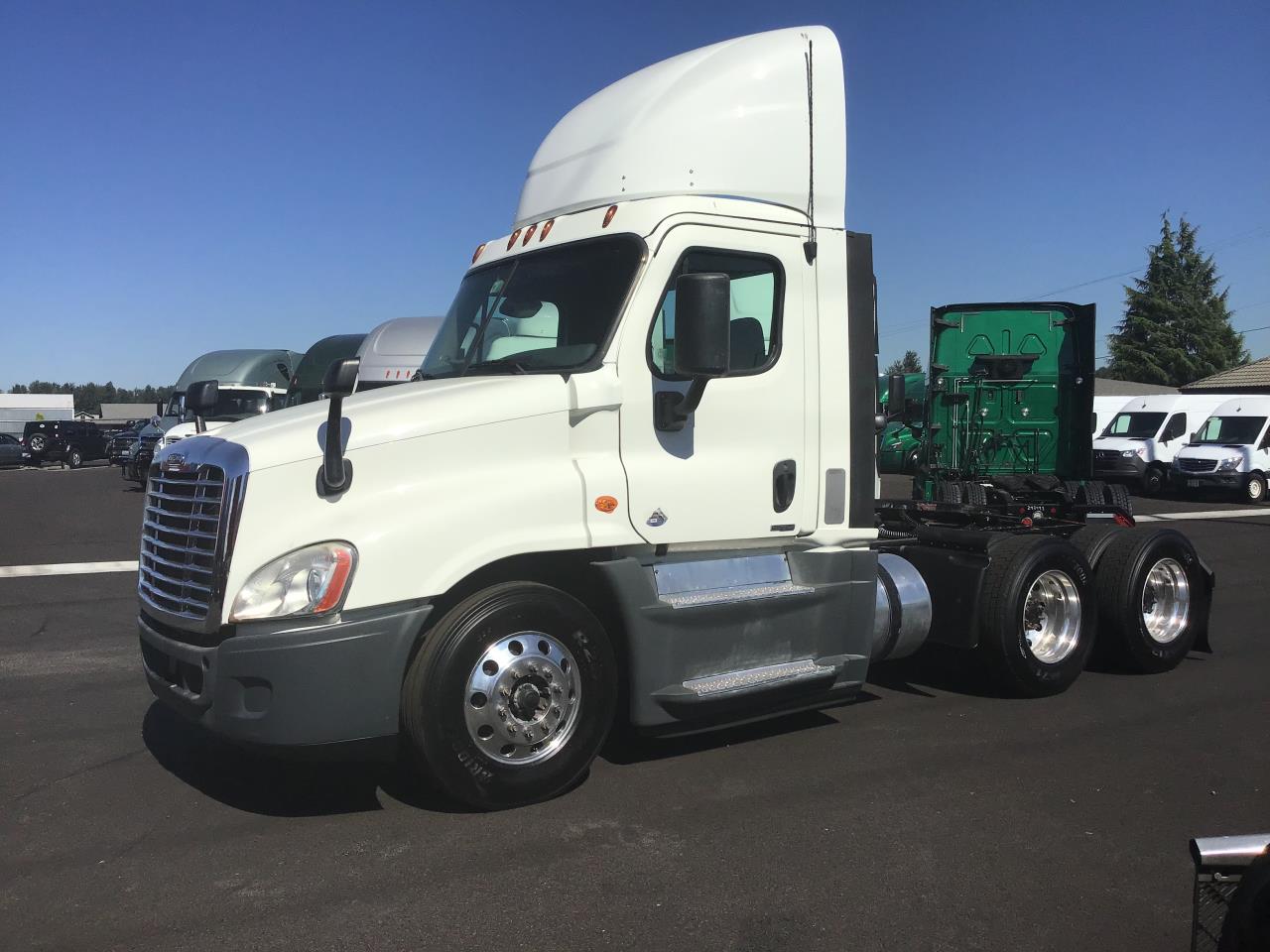 Truck Details - Freightliner Northwest
