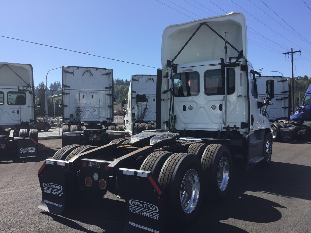 Truck Details - Freightliner Northwest