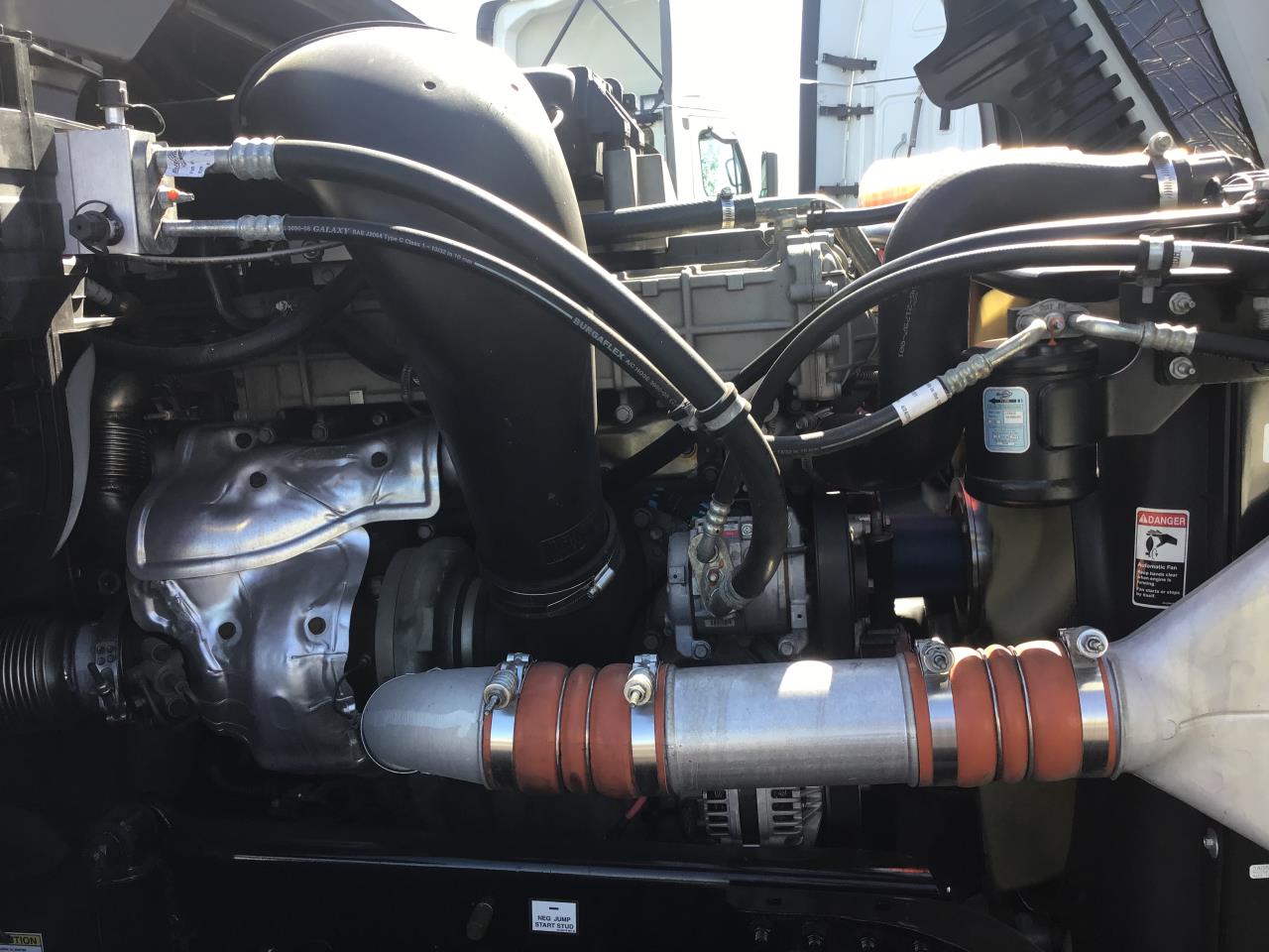 Truck Details - Freightliner Northwest