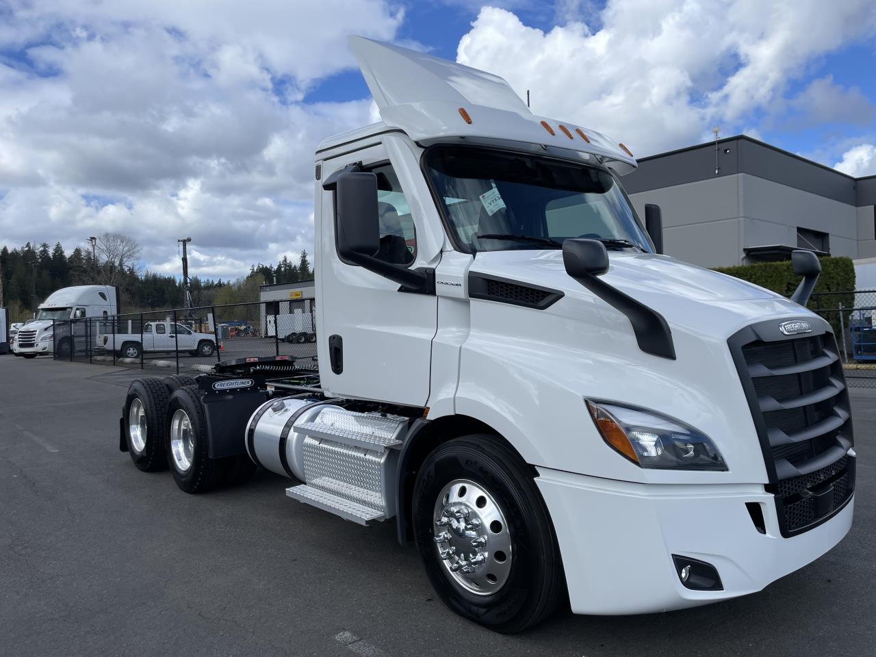 New Truck Inventory - Freightliner Northwest