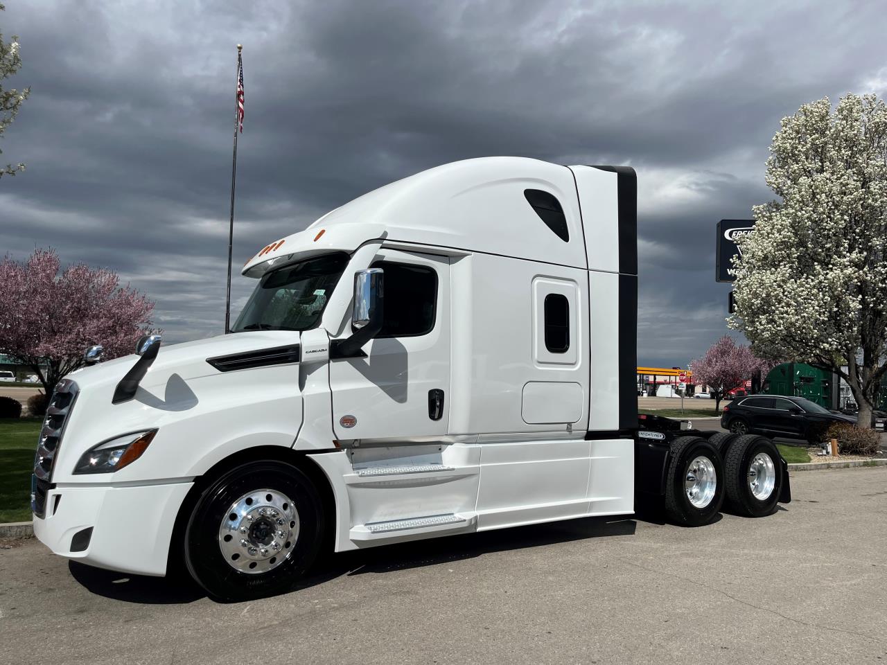 New Truck Inventory - Freightliner Northwest