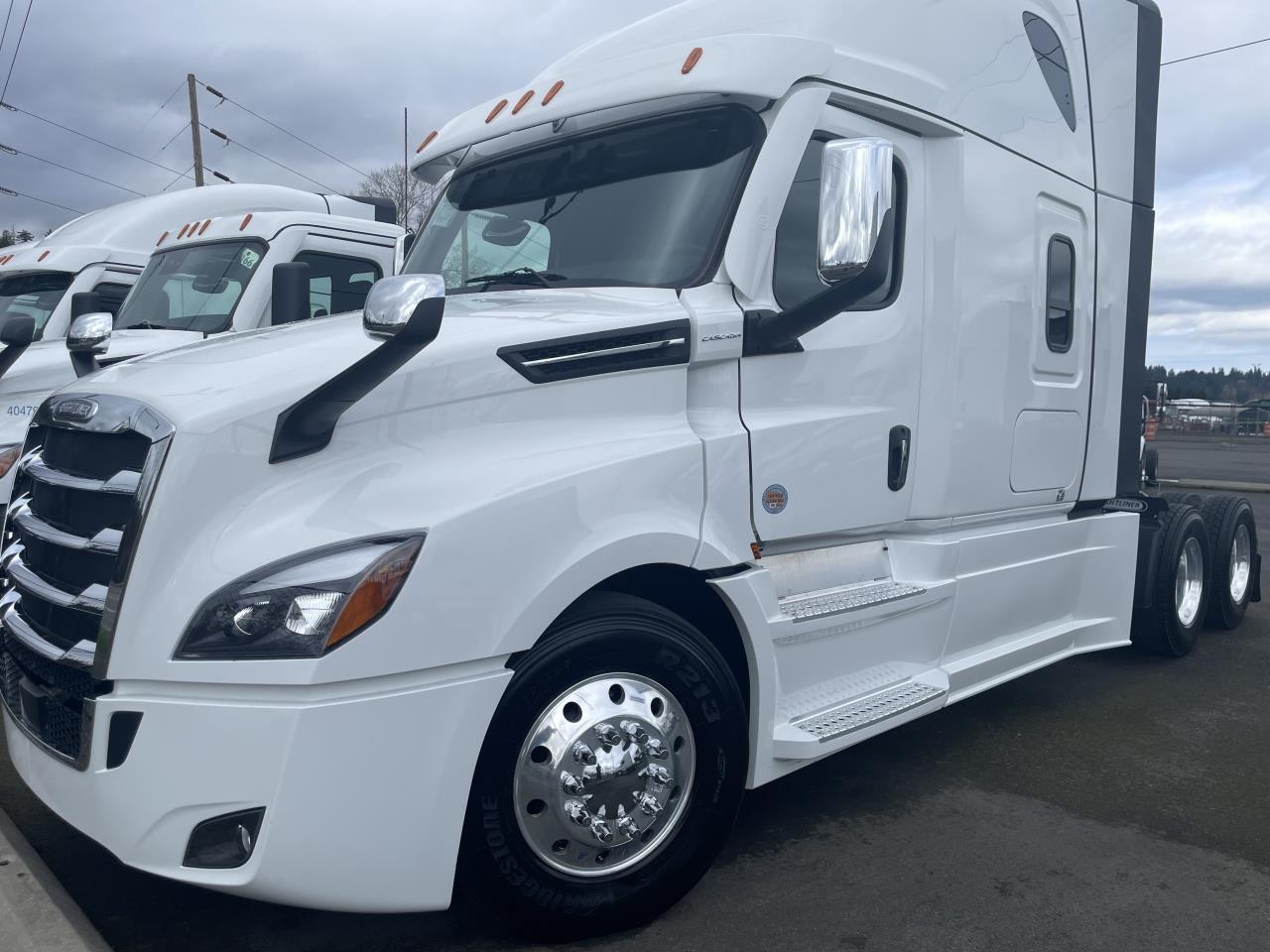 New Truck Inventory - Freightliner Northwest