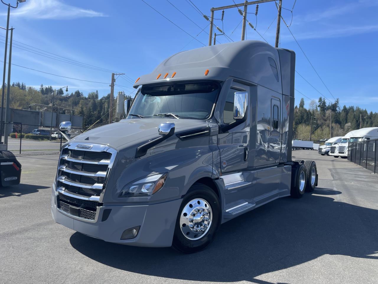Truck Details - Freightliner Northwest