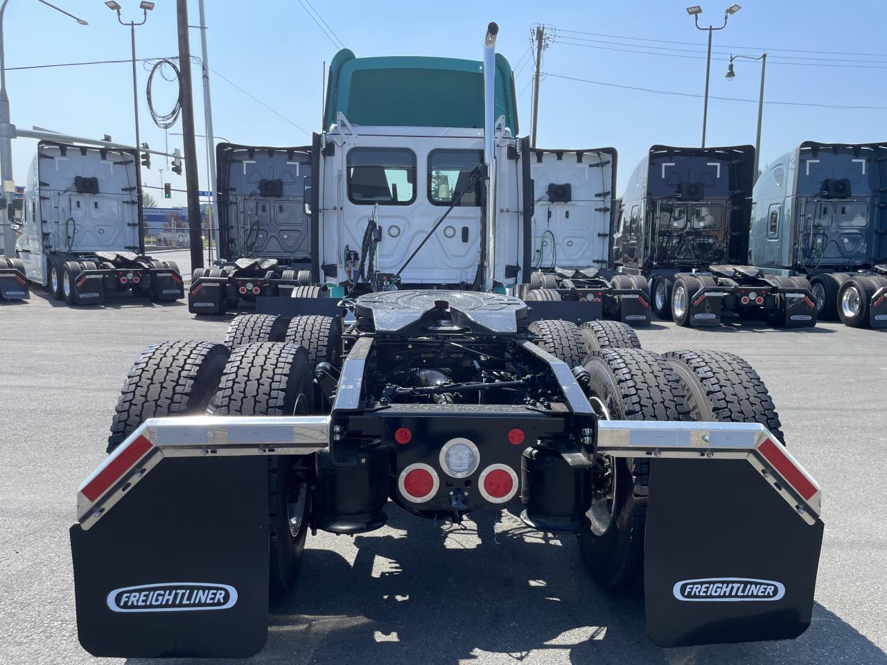 Truck Details - Freightliner Northwest