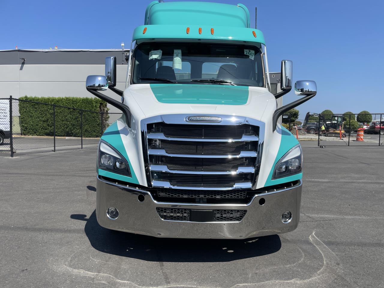 Truck Details - Freightliner Northwest
