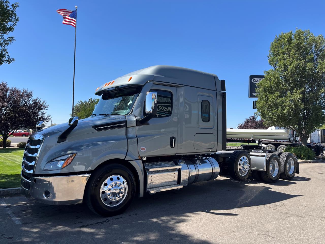 New Truck Inventory - Freightliner Northwest
