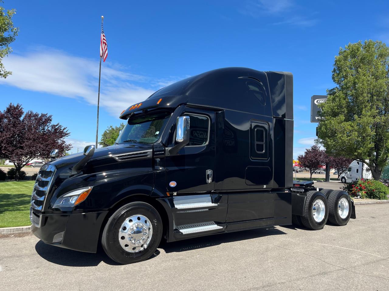 New Truck Inventory - Freightliner Northwest