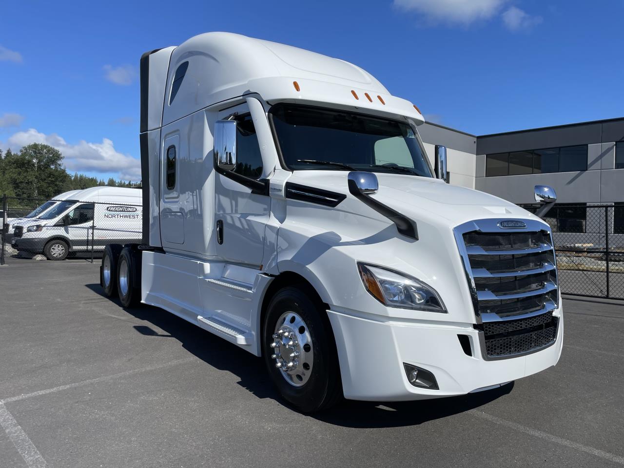 Truck Details - Freightliner Northwest