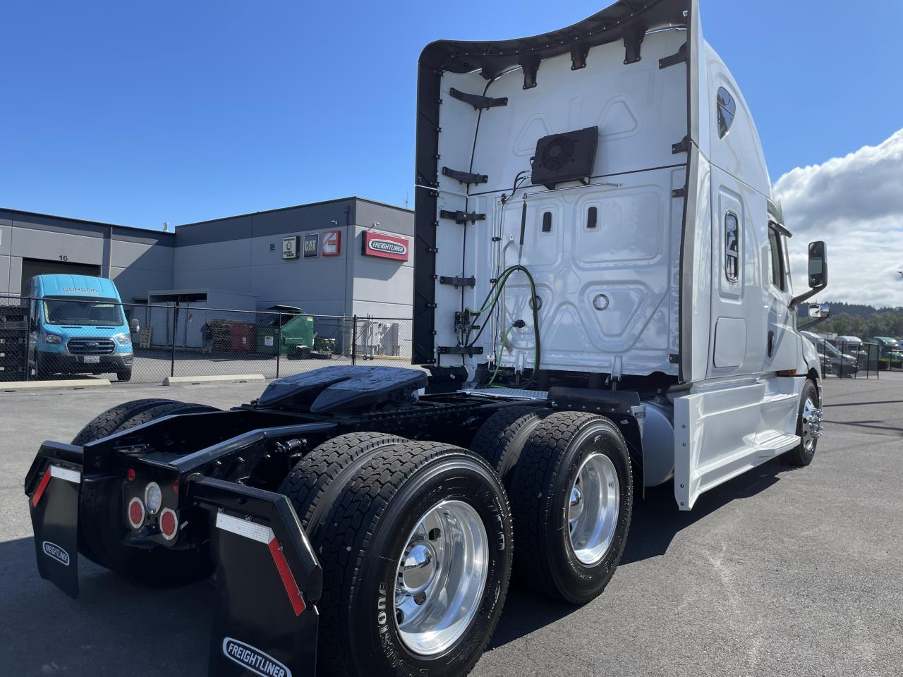 Truck Details - Freightliner Northwest