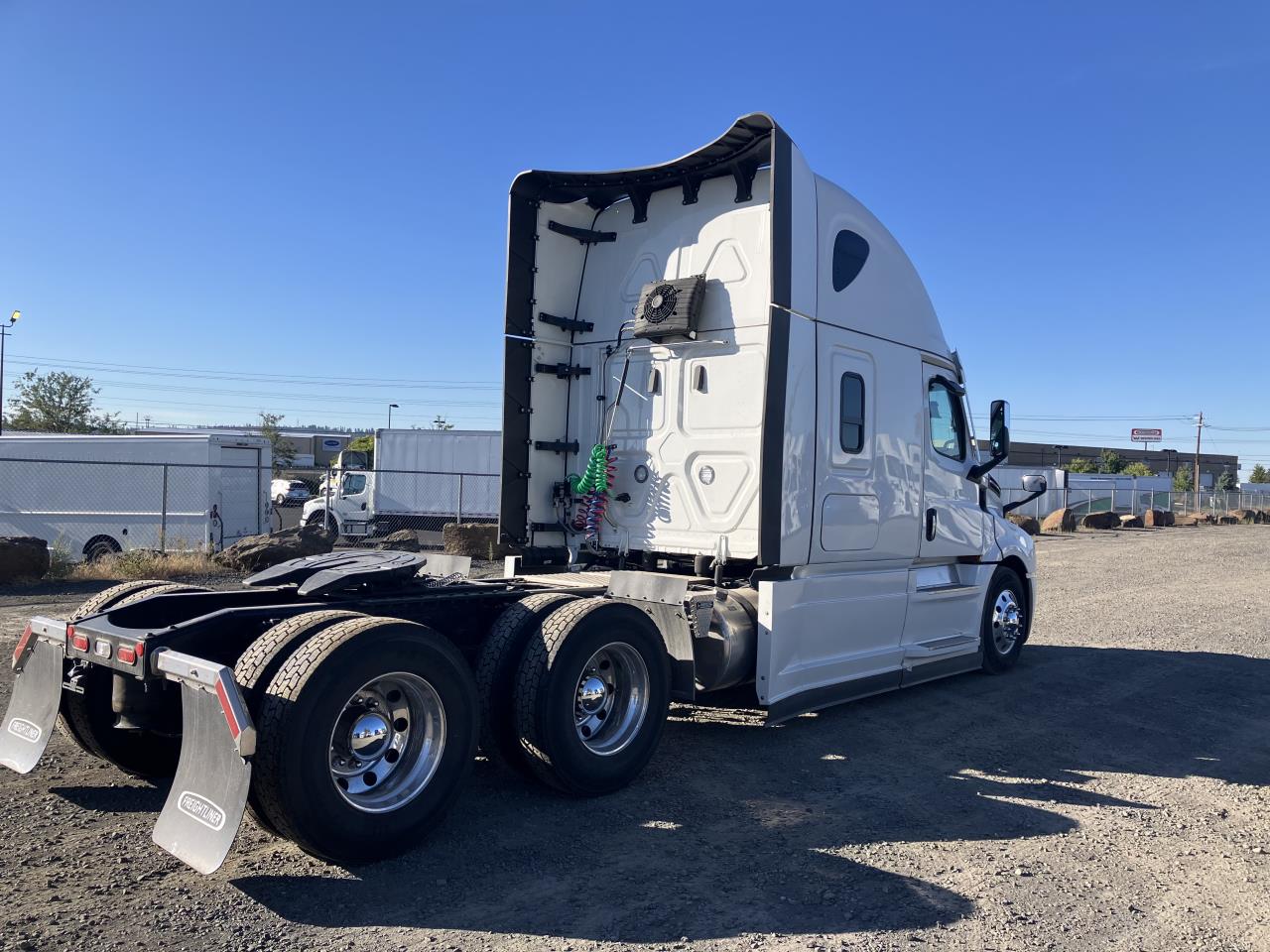 Truck Details - Freightliner Northwest