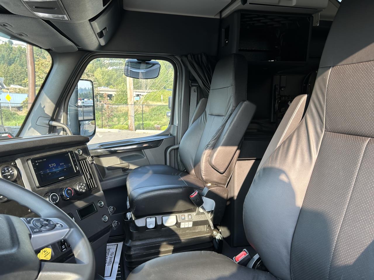 Truck Details - Freightliner Northwest